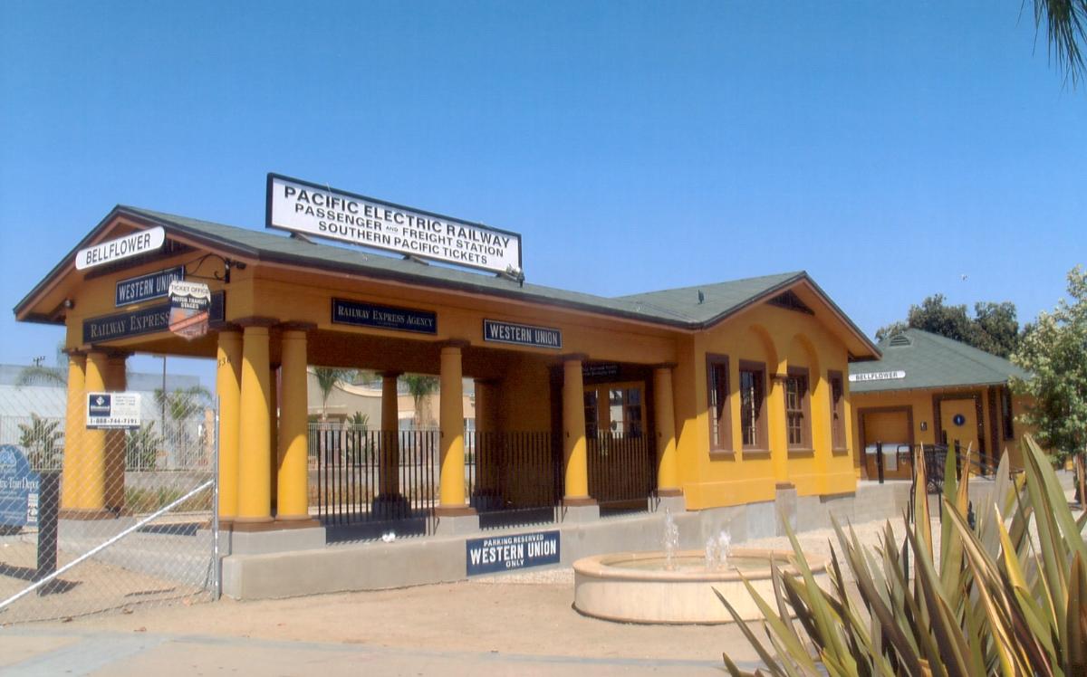 The Santa Ana Branch - Abandoned Rails