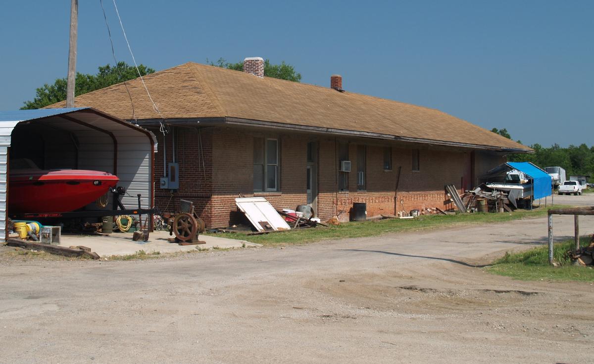 The Midland Valley Railroad - Abandoned Rails