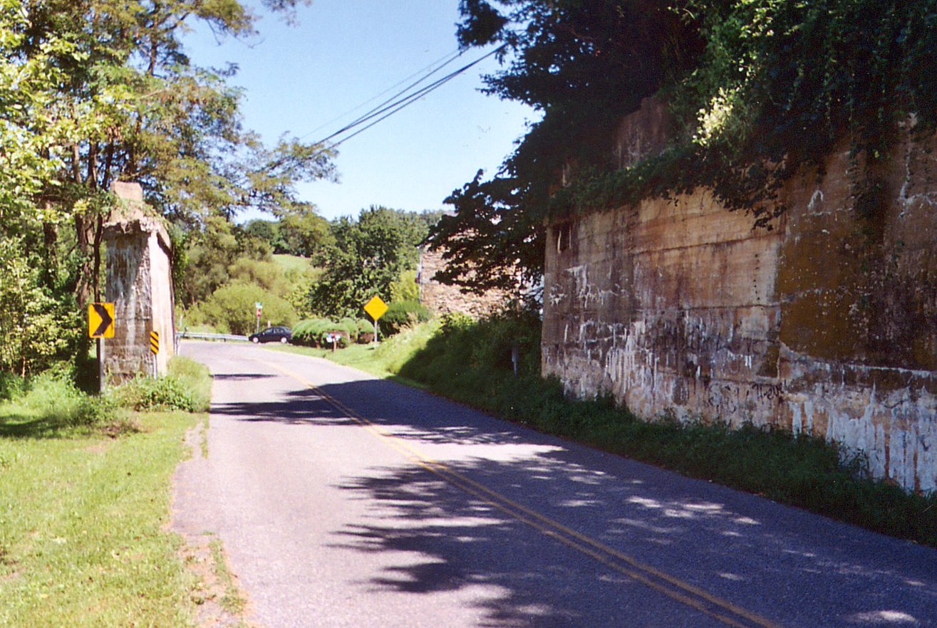 The Maryland & Pennsylvania Railroad - Abandoned Rails