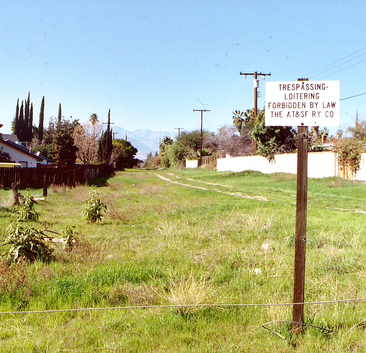 The Redlands Loop - Abandoned Rails