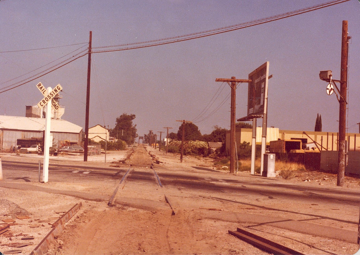 The Santa Ana Branch - Abandoned Rails