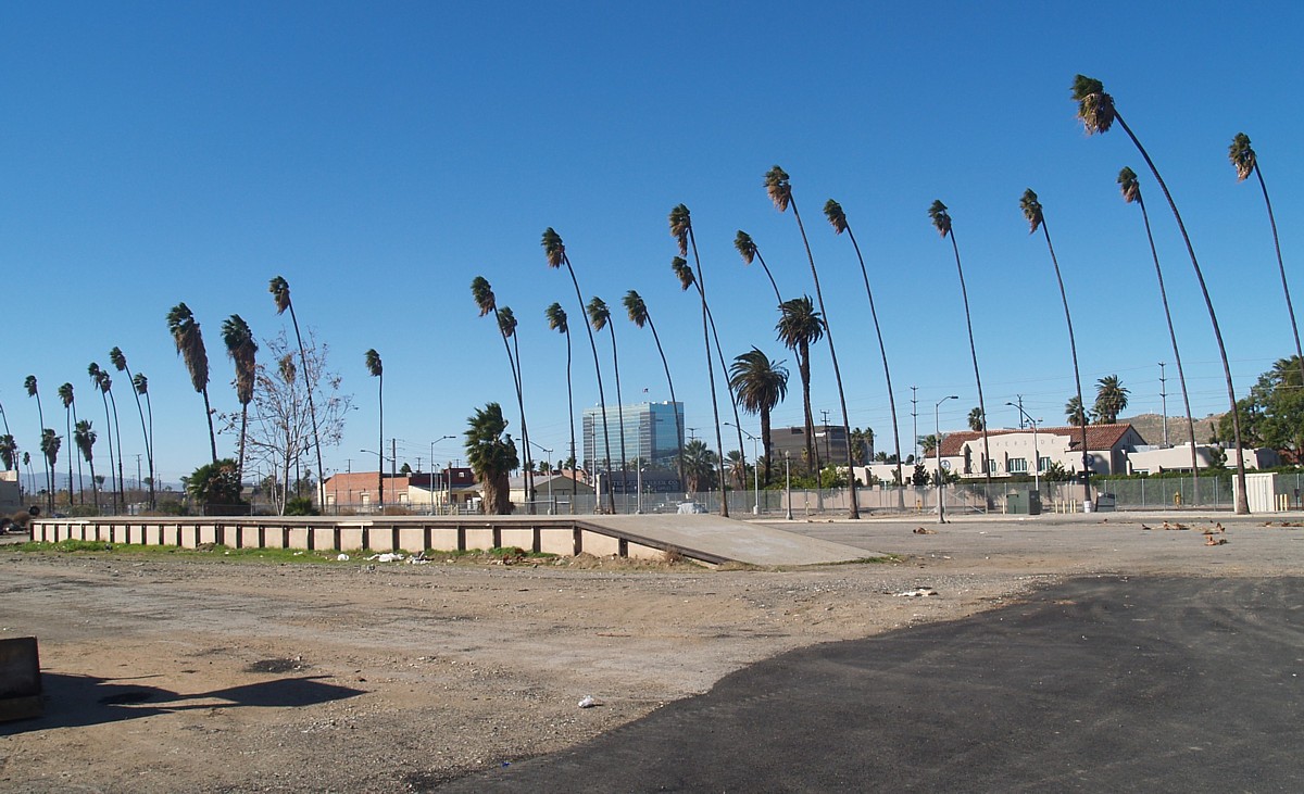 Riverside Junction to West Riverside, CA - Abandoned Rails