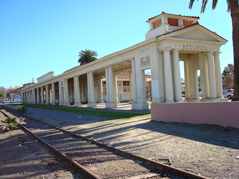 The Redlands Loop - Abandoned Rails