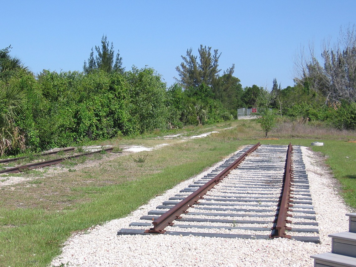 Seminole Gulf Railway - Abandoned Rails