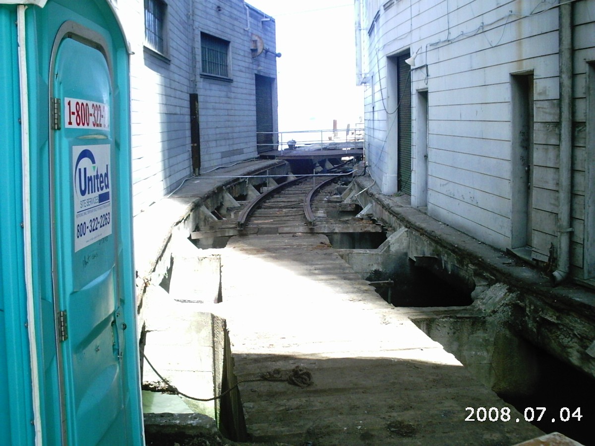 The San Francisco Belt Railroad - Abandoned Rails