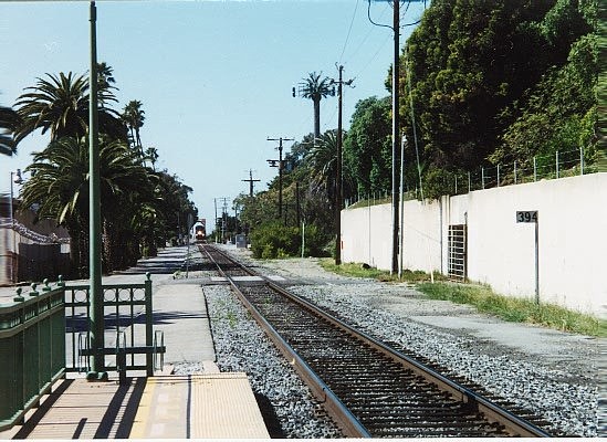 The Ventura and Ojai Valley Railroad - Abandoned Rails