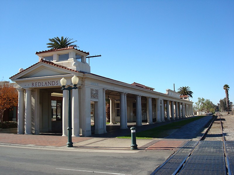 The Redlands Loop - Abandoned Rails